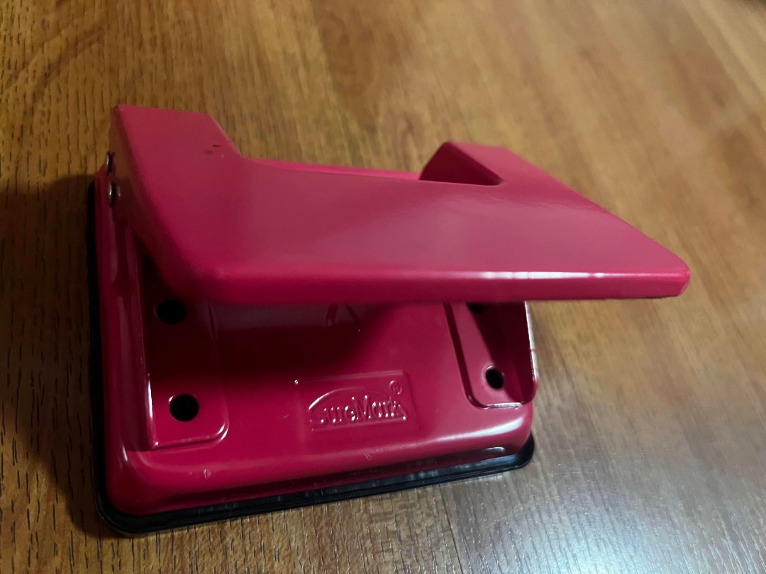 2 Hole Punch - SureMark, Hobbies & Toys, Stationery & Craft, Other ...