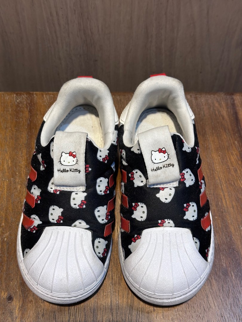 Adidas Shoes : Sanrio Hello Kitty Edition, Bayi & Anak, Lainnya di ...