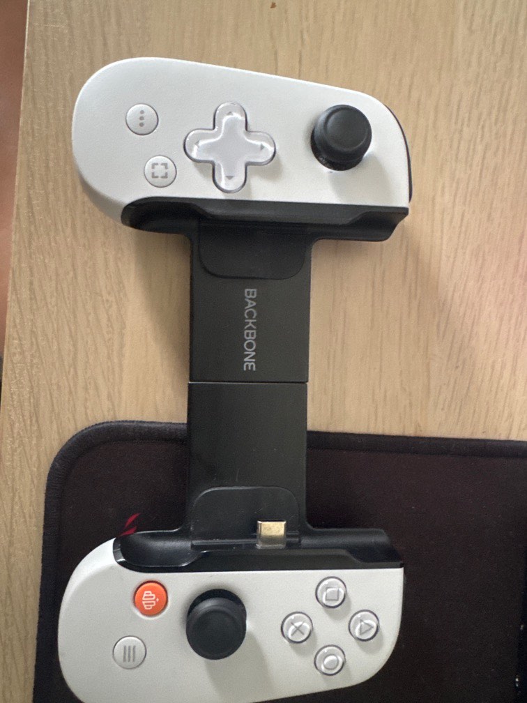 Backbone One Controller (PlayStation Edition) USB-C, Video Gaming ...