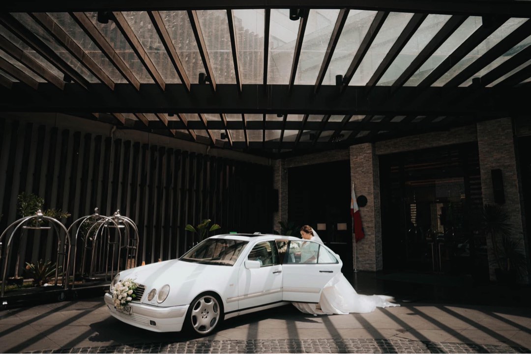 BRIDAL CAR FOR RENT-White Mercedes Benz, Vehicle Rentals on Carousell