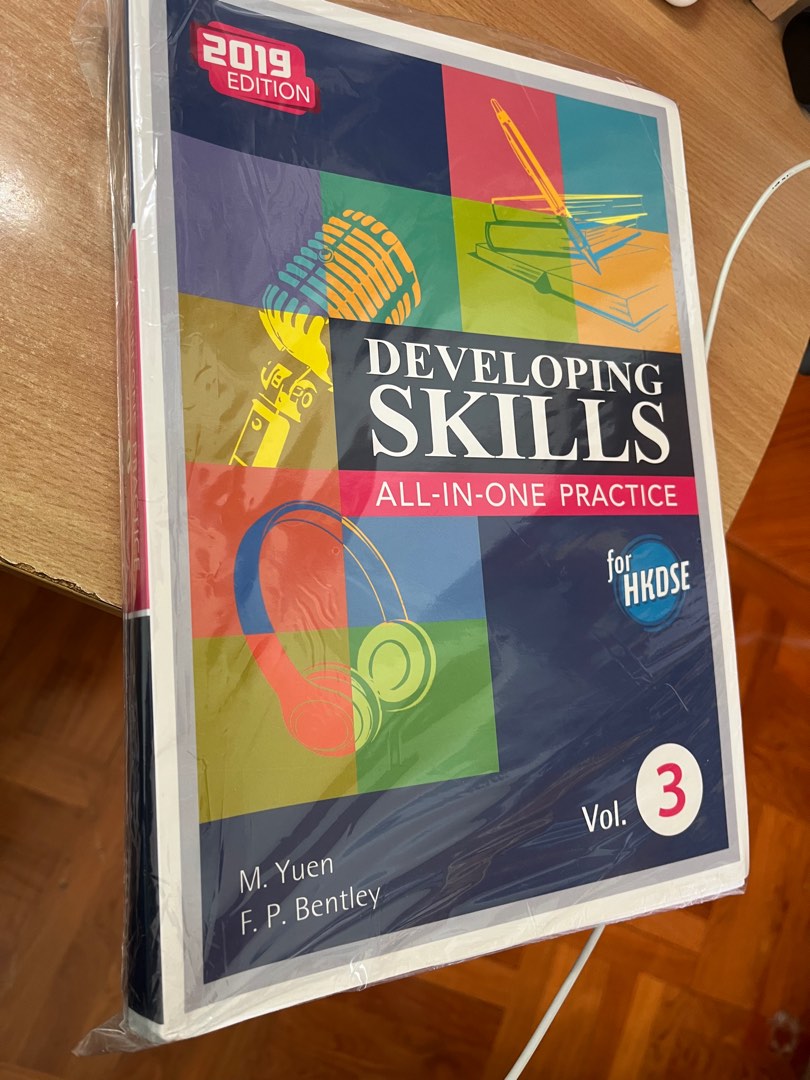 DSE English, Aristo Mock 9-12, full set papers, 興趣及遊戲, 書本 & 文具, 教科書 ...