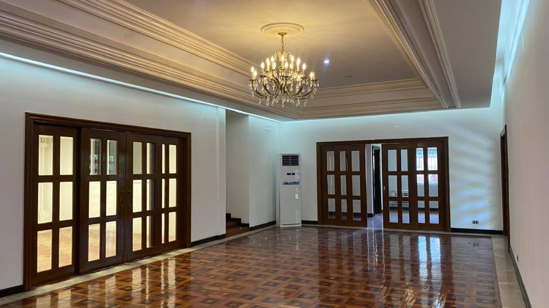 FOR SALE DASMA VILLAGE MAKATI, Property, For Sale, House & Lot on Carousell