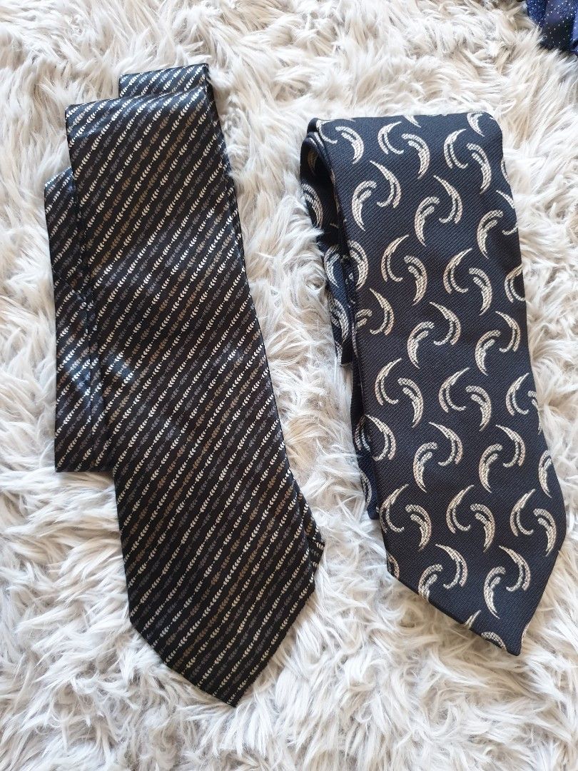 Giorgio Armani Necktie, Men's Fashion, Coats, Jackets and Outerwear on ...