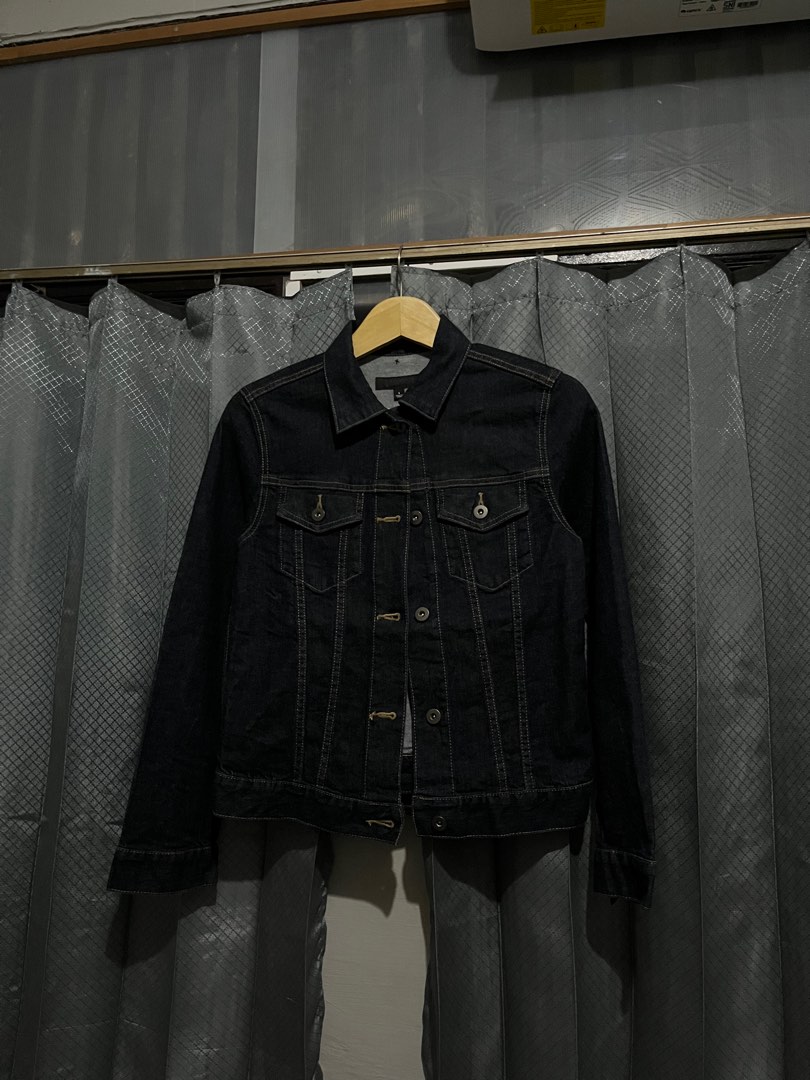 Jaket denim uniqlo / outer jeans uniqlo / not wrangler levis, Fesyen ...