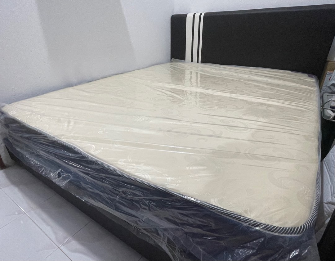 Katil Divan + Tilam Queen, Furniture & Home Living, Furniture, Bed ...