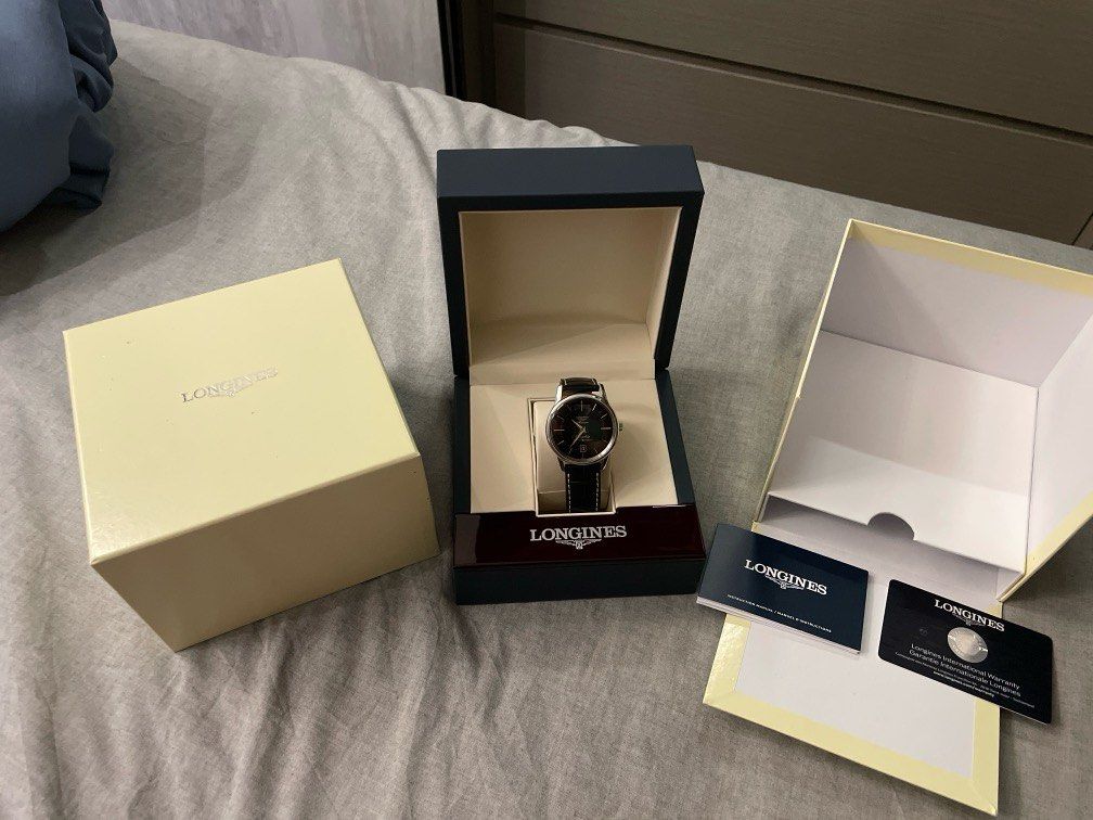Logines Flagship Heritage Noir 11 Index Rouge, Luxury, Watches on Carousell
