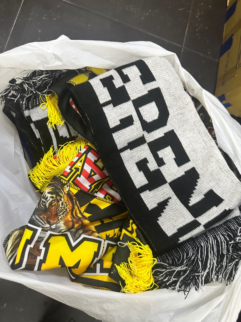 Mafla bola harimau malaya & Terengganu mafla lelong murah, Men's ...