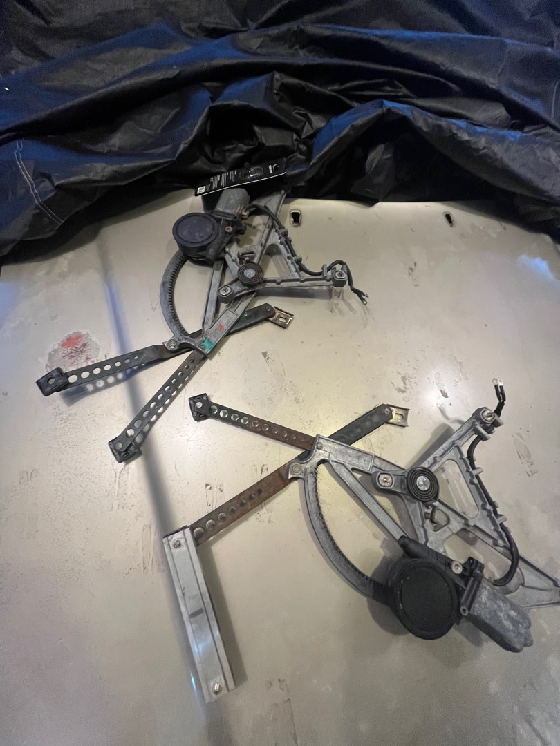 Mercedes W201 190e front power automatic window regulator, Auto ...