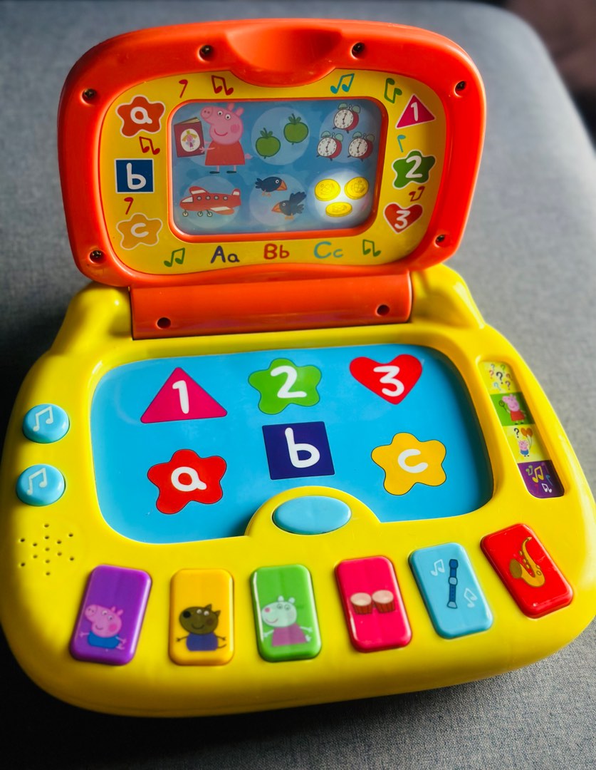 Peppa Pig's Laugh & Learn Laptop | Educational Toys, Babies & Kids ...