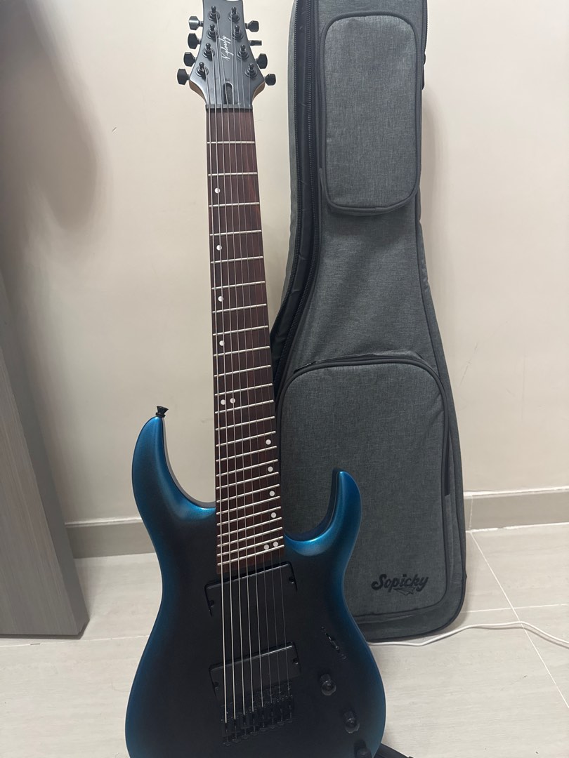 v-glorify multi scale 8 strings guitar, 興趣及遊戲, 音樂、樂器 & 配件, 樂器 - Carousell