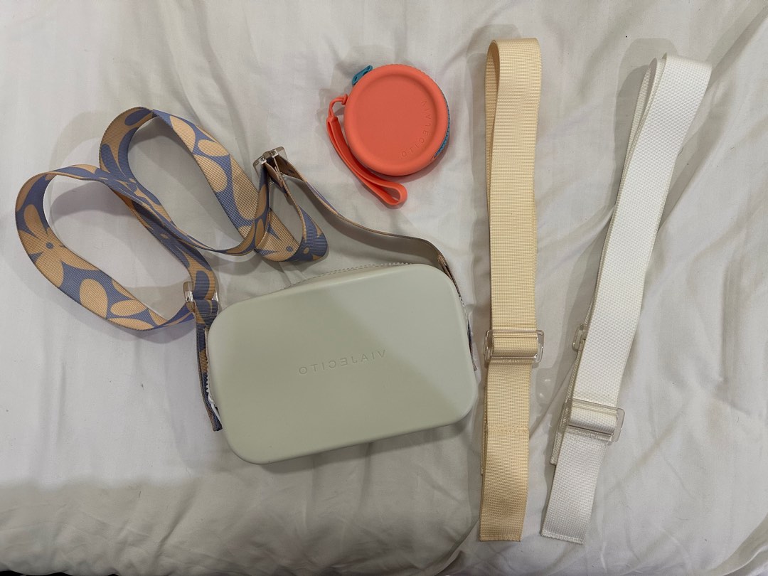 Viajecito Splash Kit - Take all set!, Women's Fashion, Bags & Wallets ...