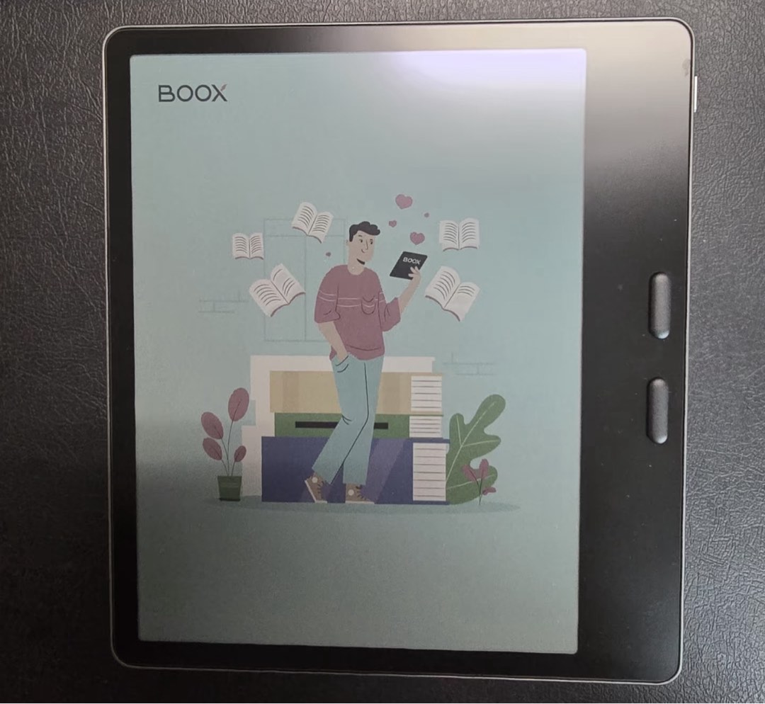 BOOX Leaf 5C on Carousell