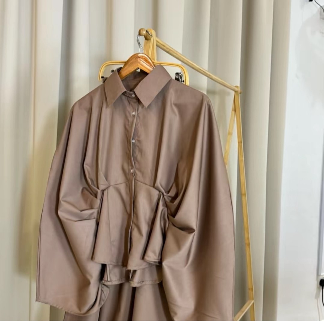 Ceo Chomel Foraa set baggy blouse & skirt, Women's Fashion, Dresses ...