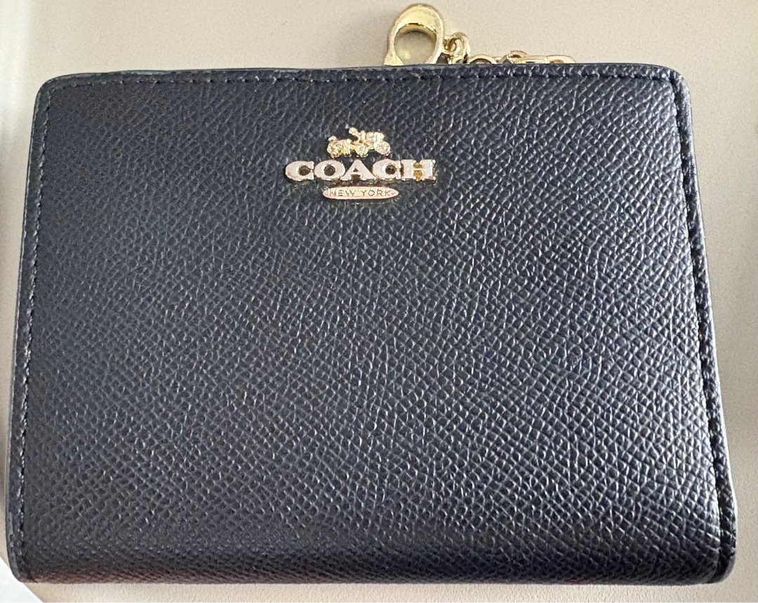 Coach Wallet, Women's Fashion, Bags & Wallets, Wallets & Card Holders ...
