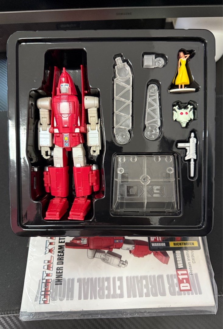 DX9 D-11 Richthofen Transformers Masterpiece Minibot Powerglide ...