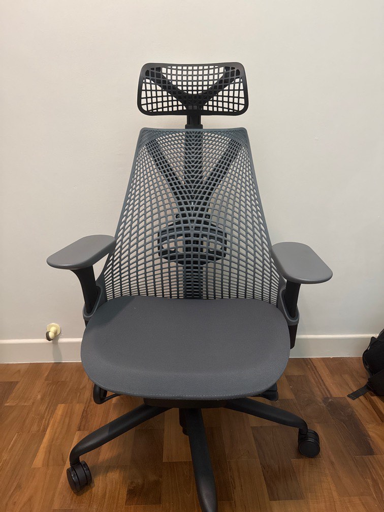 Herman miller Sayl chair (Fully loaded) with head rest, Furniture ...