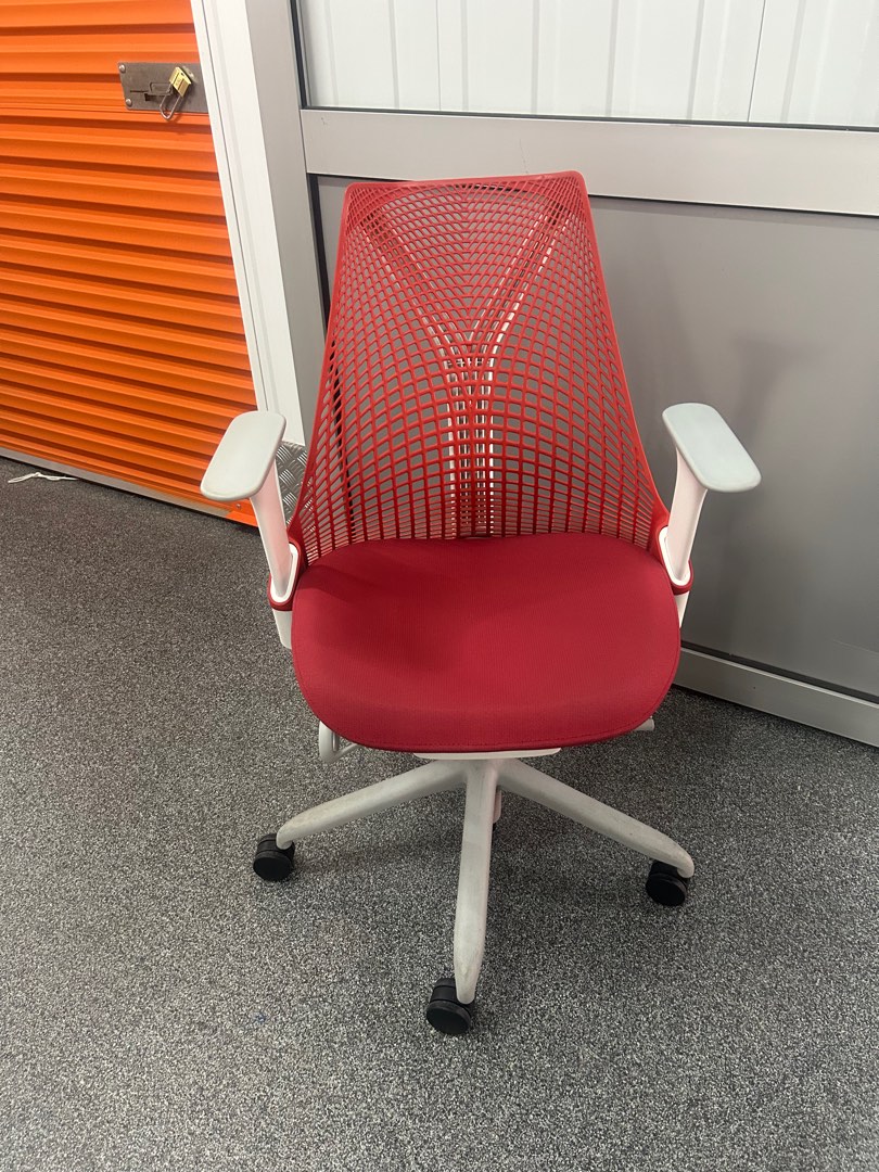 Herman Miller Sayl Chair Red/White, Furniture & Home Living, Furniture ...