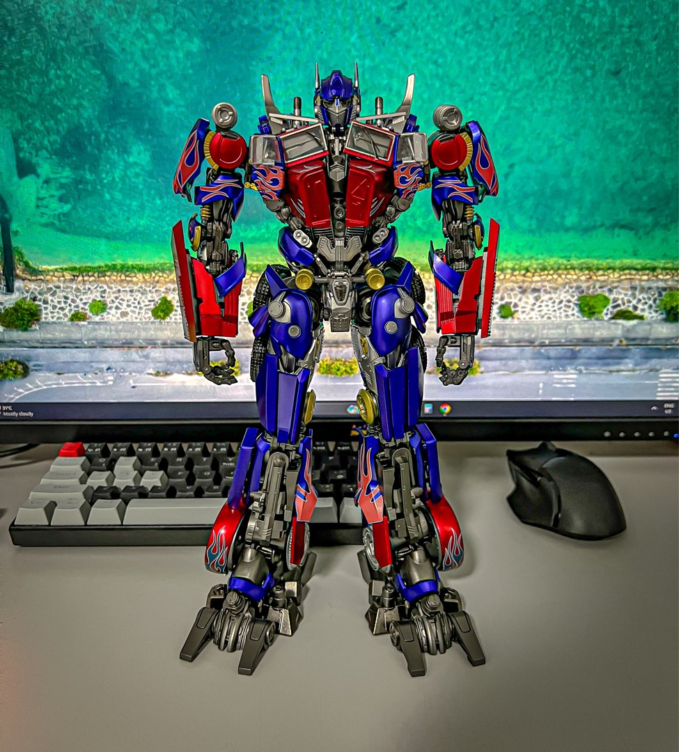 KO 3A Three Zero DLX Optimus Prime ROTF MC003 Movie Accurate, Hobbies ...
