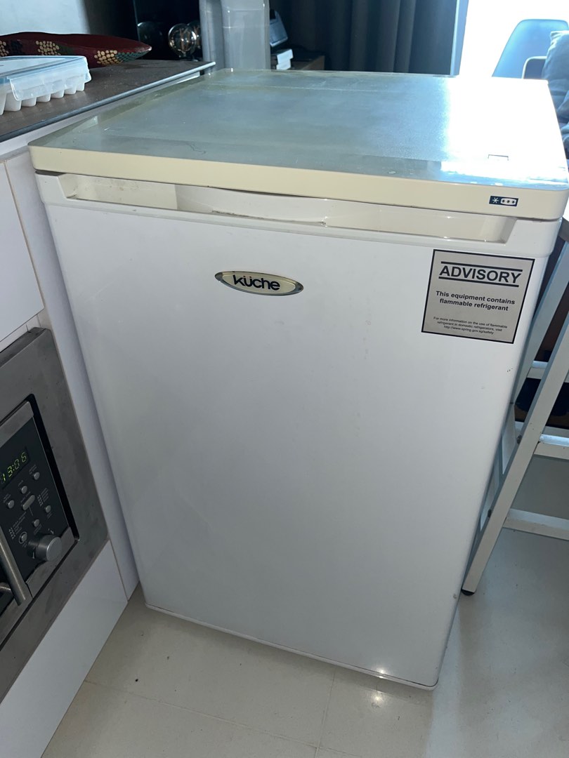 Kuche Freezer with compartment drawers, TV & Home Appliances, Kitchen ...