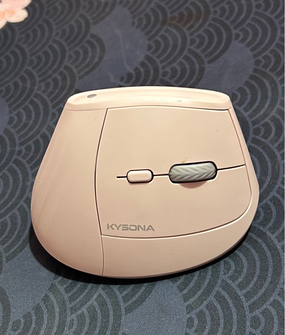 KYSONA EM9 Ergonomic mouse, Computers & Tech, Parts & Accessories ...