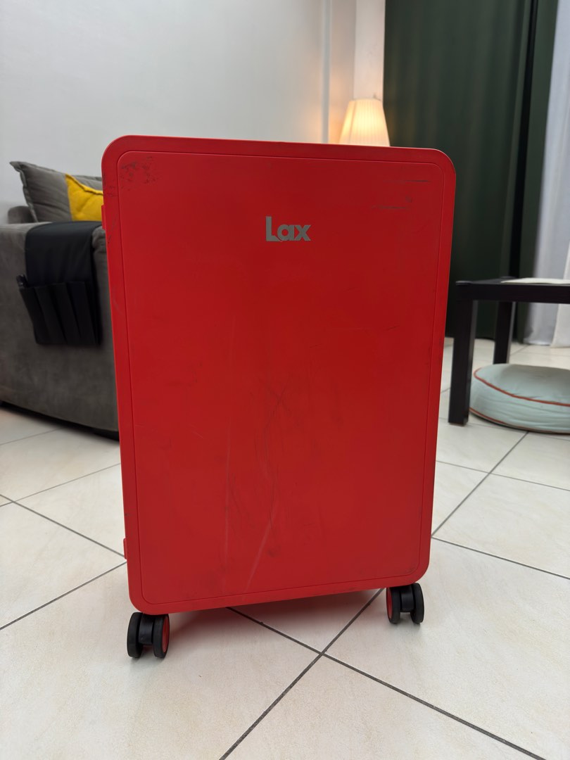 LAX Luggage 24 inch 90% NEW, Hobbies & Toys, Travel, Luggages on Carousell