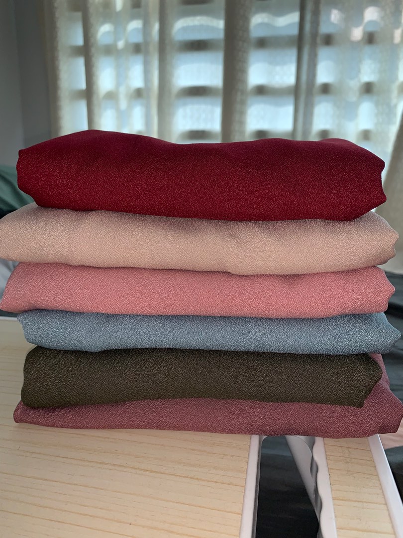 Maya Hijab & Busheda Petite (With Purdah), Women's Fashion, Muslimah ...