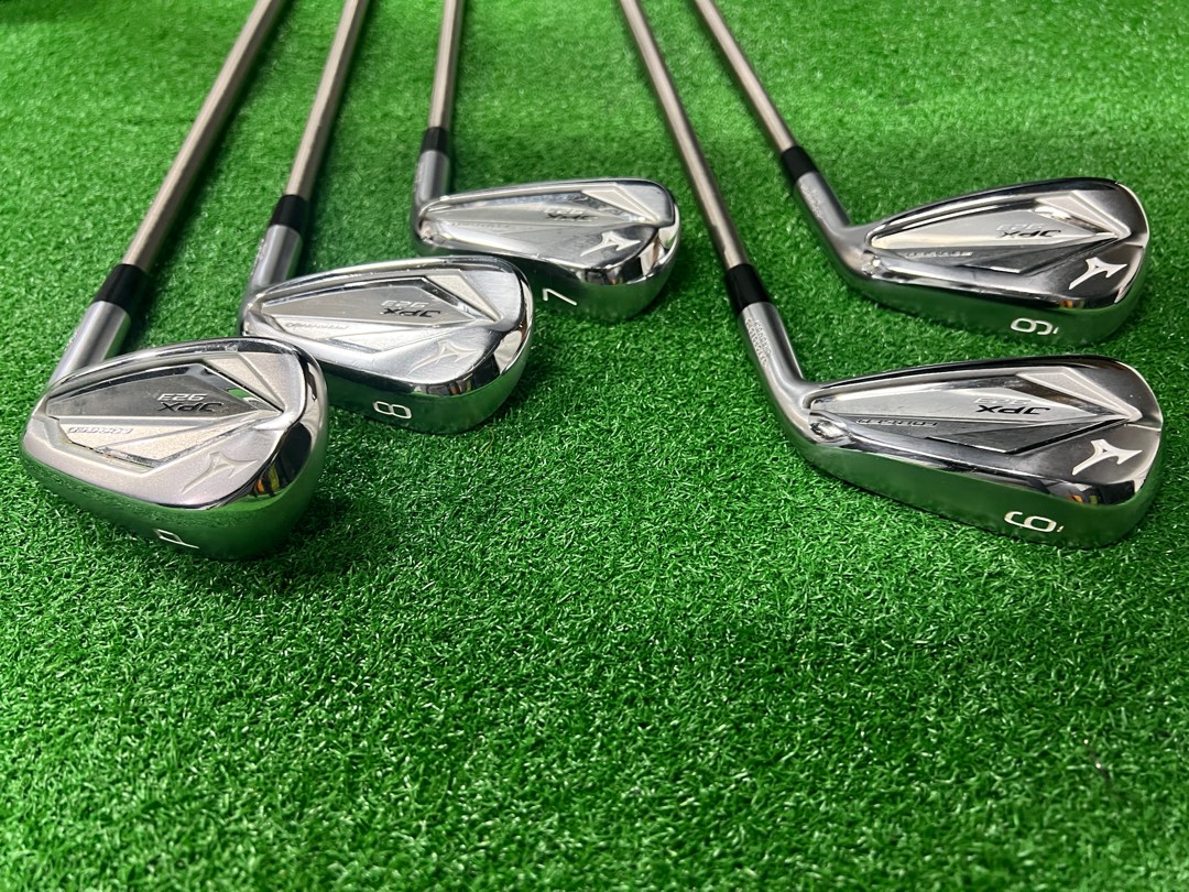 Mizuno JPX 923 Golf Irons Set, 運動產品, 運動與體育, 運動與體育 - Golf - Carousell