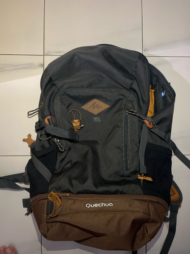 Quechua 30L Backpack, Men's Fashion, Bags, Backpacks on Carousell