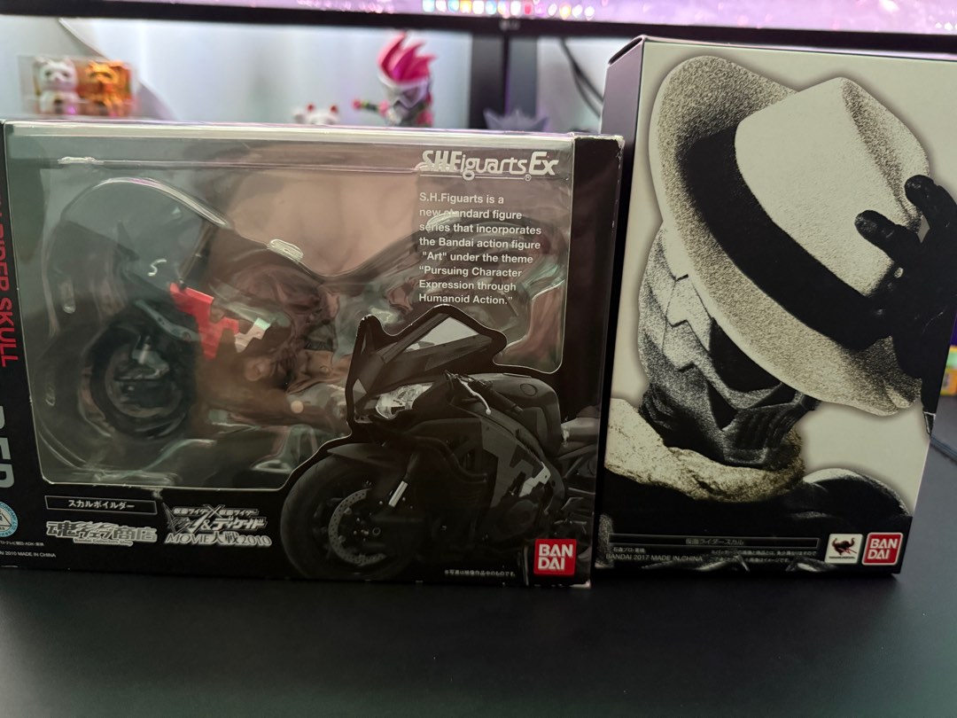 SHF Kamen Rider Skull & Skullboiler bike, Hobbies & Toys, Toys & Games ...