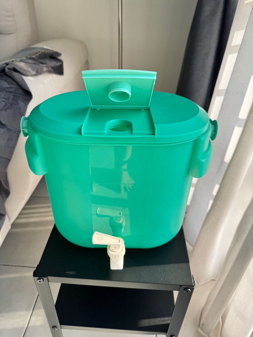 Tupperware cooler water dispenser 8.7L, Furniture & Home Living ...