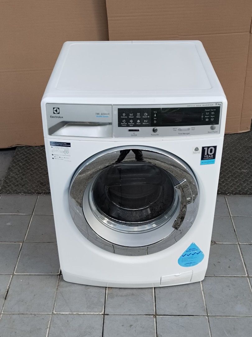 Used Electrolux Ecoinverter front load hot washer 11.0kg, washing ...