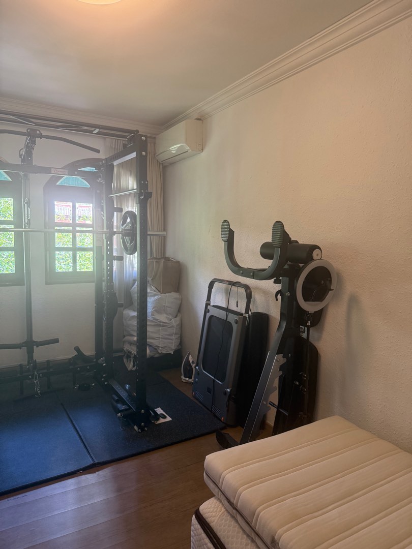 Vigor - VersaRack XL - Folding Power Rack, Sports Equipment, Exercise ...