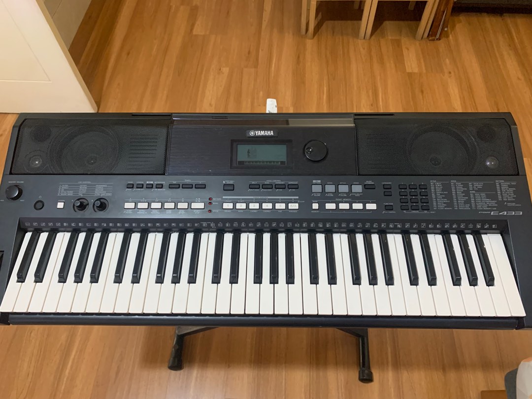 Yamaha PSR E433, Musik & Media, Alat di Carousell