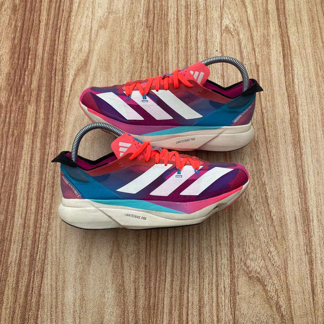 Adidas Adizero Adios Pro 3, Fesyen Pria, Sepatu , Sneakers di Carousell