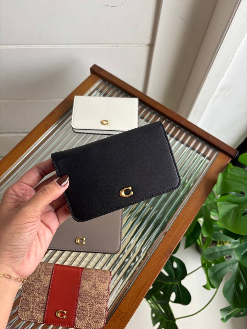 Coach Slim Card Case, Women's Fashion, Bags & Wallets, Wallets & Card ...