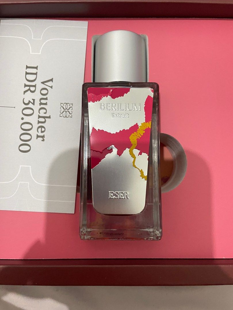 ESSER EDP BERILIUM, Kesehatan & Kecantikan, Parfum, Kuku & Lainnya di ...