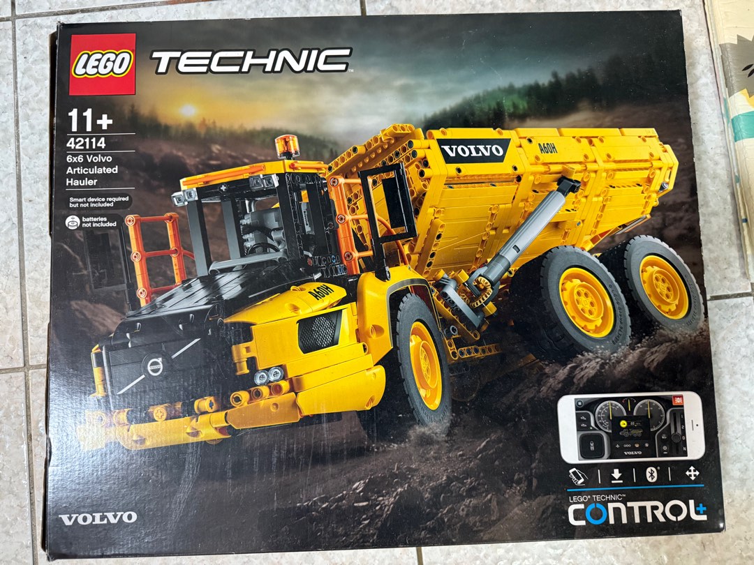 Lego technic volvo 42114, Hobbies & Toys, Toys & Games on Carousell