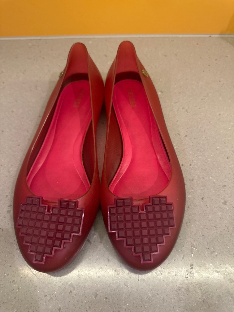 Melissa flats, Women's Fashion, Footwear, Flats on Carousell