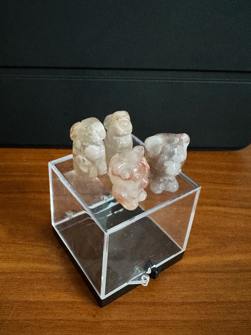 Mini carvings SET, Women's Fashion, Jewelry & Organisers, Precious ...