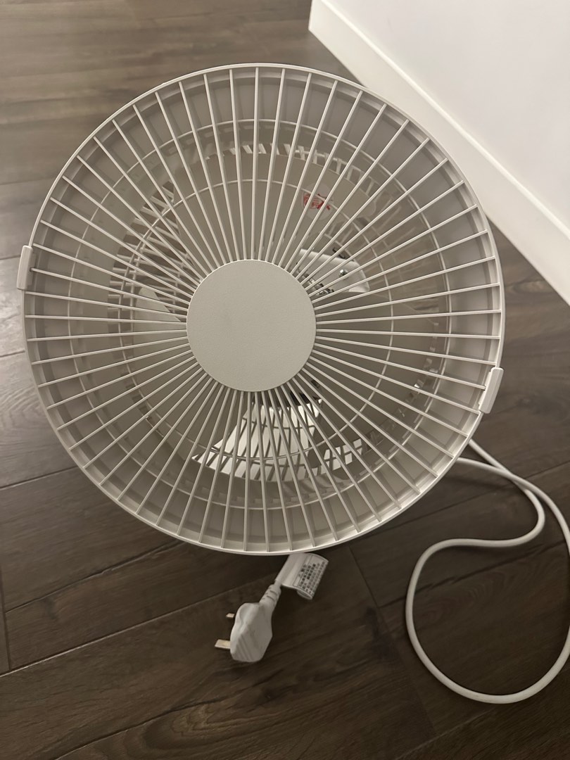 Muji Fans 低噪音大風量循環風扇, 傢俬＆家居, 燈飾及風扇, 風扇 - Carousell