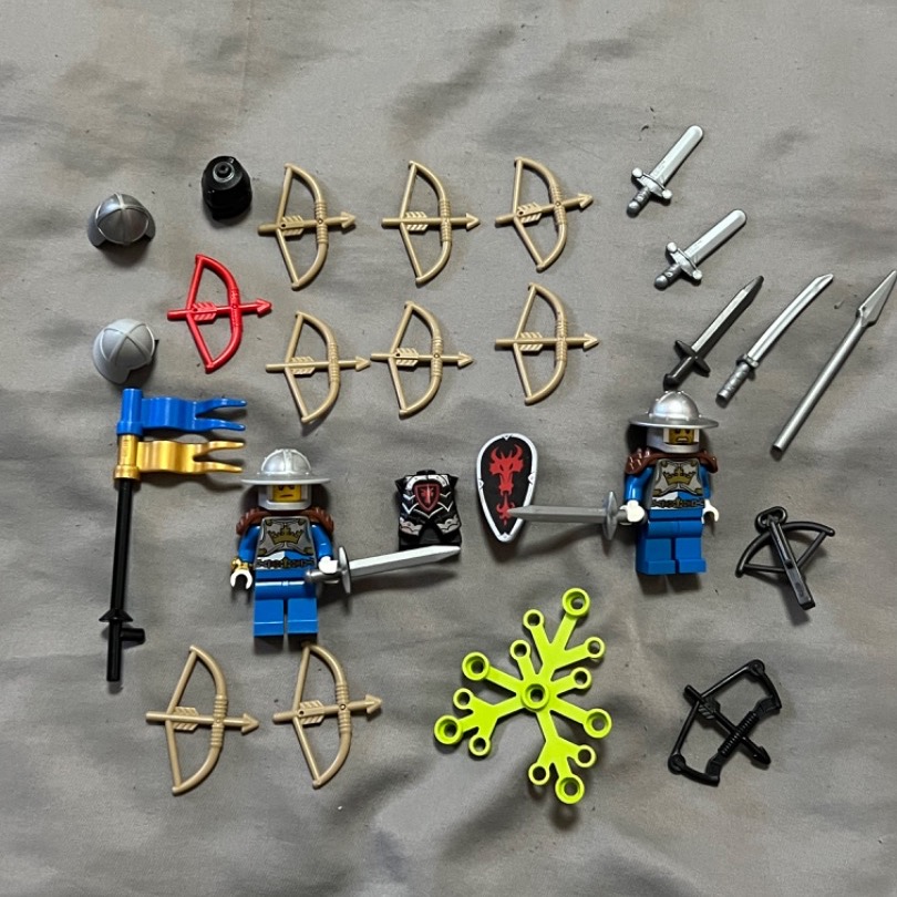 Polaris's Authentic Lego Knights army builder set!, Hobbies & Toys ...