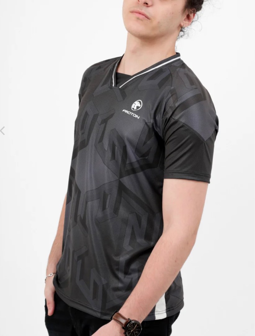 Proton Merchandise, Men's Fashion, Activewear on Carousell