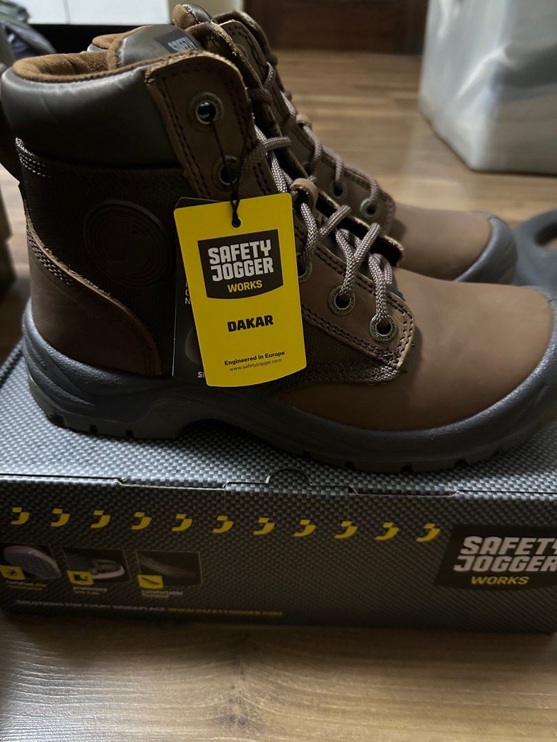 Safety Jogger Works Dakar, Men's Fashion, Footwear, Boots on Carousell