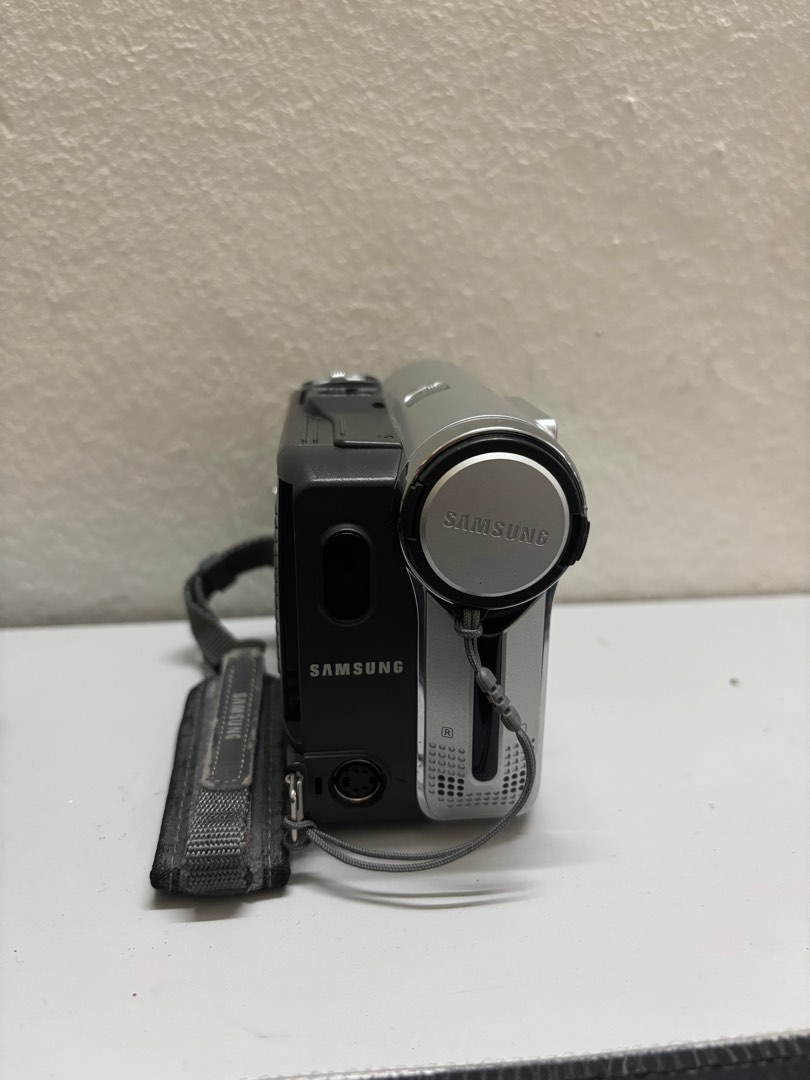 Samsung Digital-Cam VP-D352i PAL, Photography, Cameras on Carousell