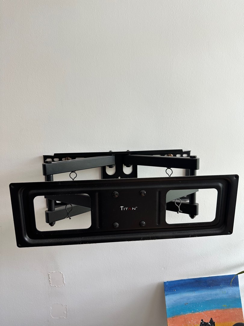 Titan TV Wall Mount (65 inch to 43 inch), TV & Home Appliances, TV ...
