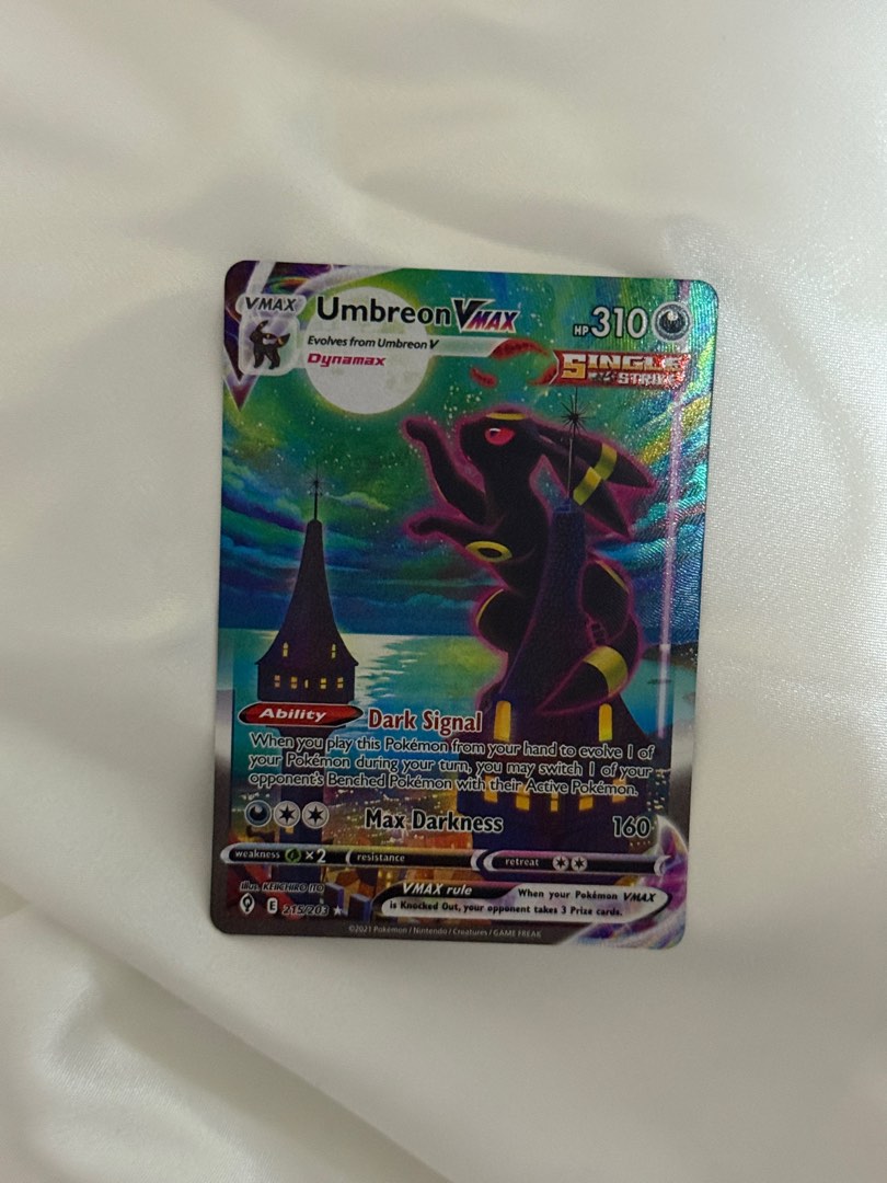 Umbreon VMAX #215 RAW (moonbreon), Hobbies & Toys, Memorabilia ...