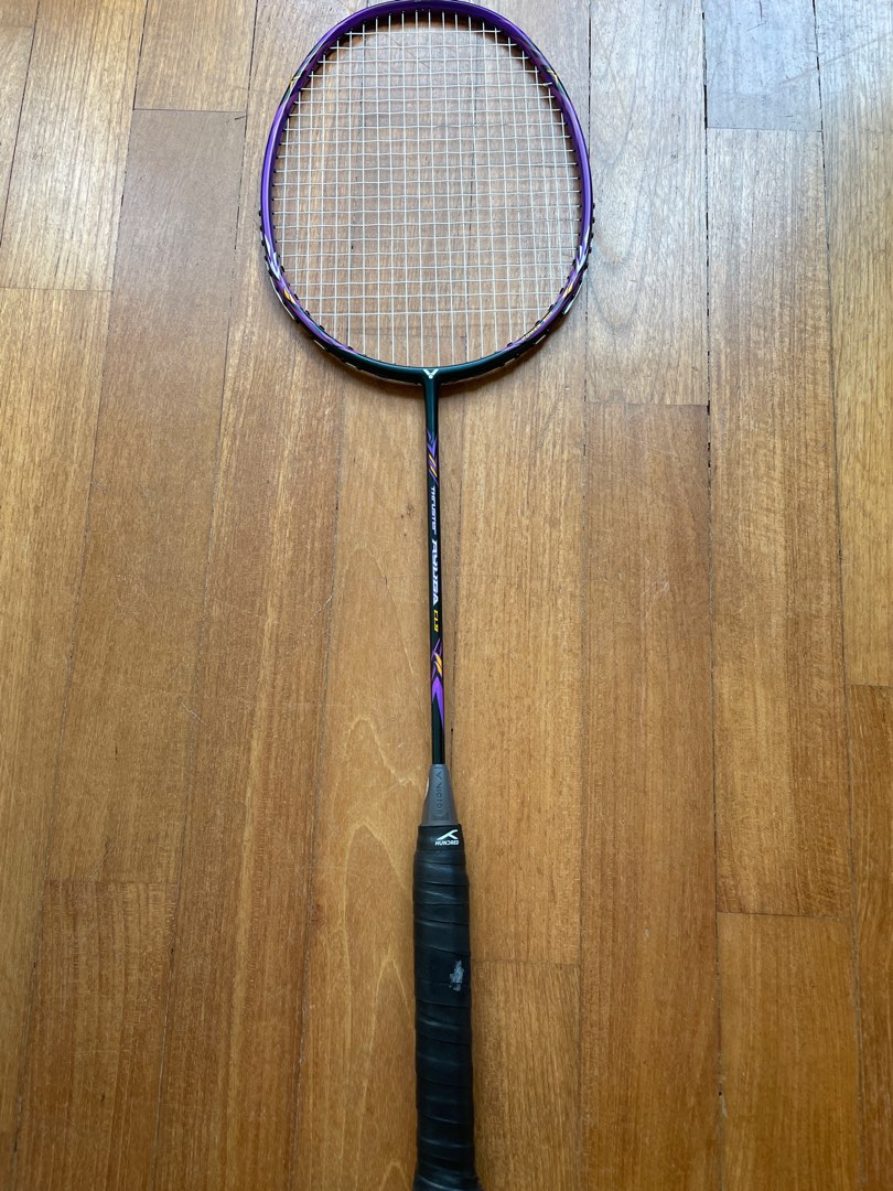 Victor Thruster Ryuga Cls J, Sports Equipment, Sports & Games, Racket ...