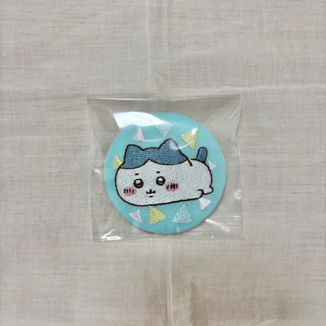 Chiikawa Hachiware Embroidered badge, Hobbies & Toys, Memorabilia ...
