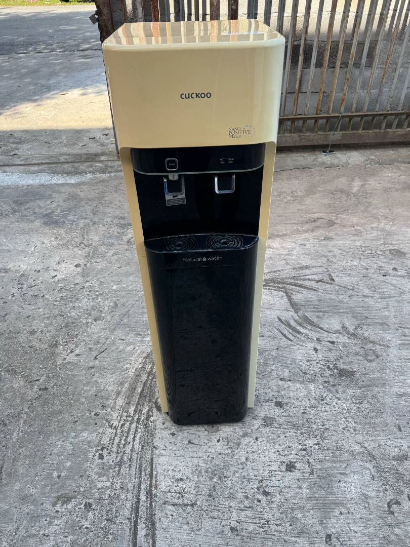 (Cuckoo) Hot Cold Floor Standing Water Dispenser Purifier, TV & Home ...
