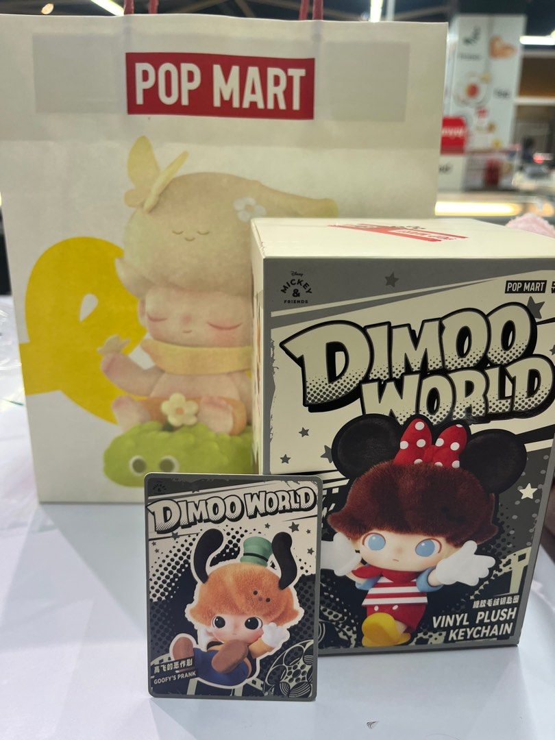 Dimo World Popmart Original, Barang Yang Dicari di Carousell